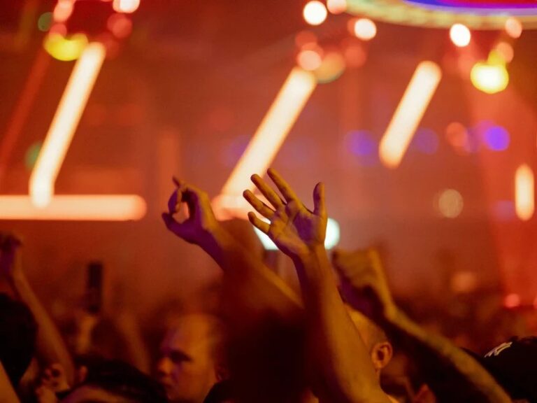 Solid Grooves Ibiza 2026 - Tickets, Events & Lineup 🎟 ☀️